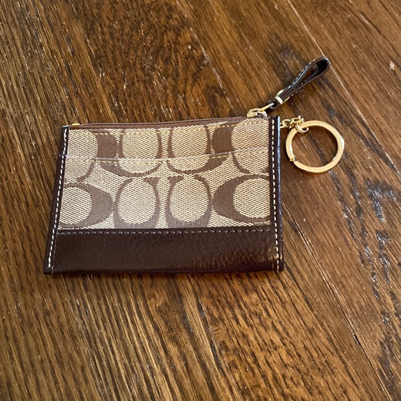 Coach | Accessories | Coach Logo Credit Card Key Chain | Poshmark